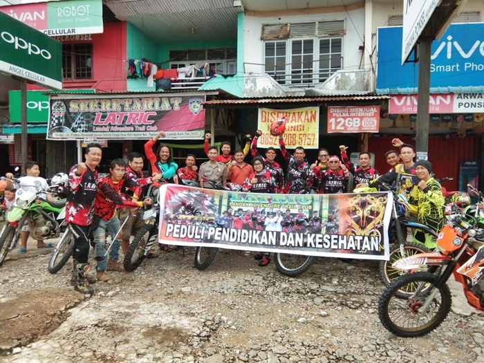 Peduli Pendidikan Dan Kesehatan, Komunitas Latric Jelajah Pedalaman ...